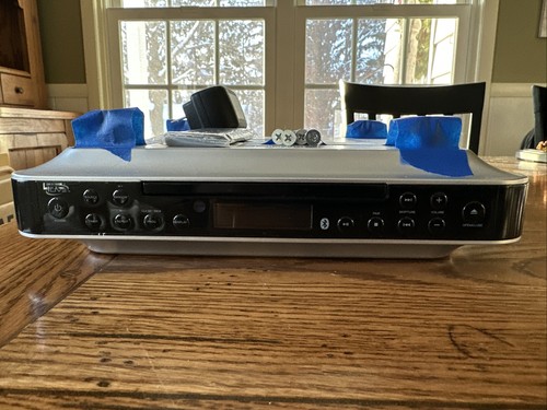 iLive IKBC384S Wireless Under Cabinet Bluetooth CD Radio Music System w ...