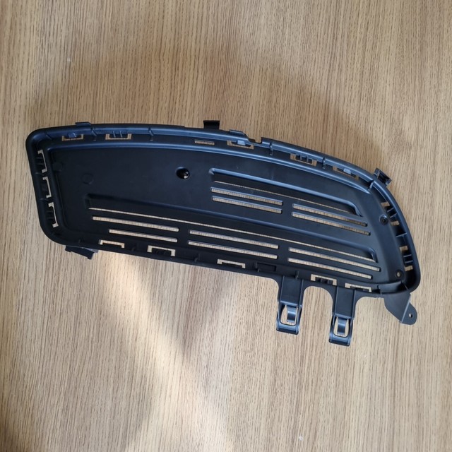 MERCEDES a W176 AMG Front Bumper Lower Inner Grill Left A1768851522 Ref ...