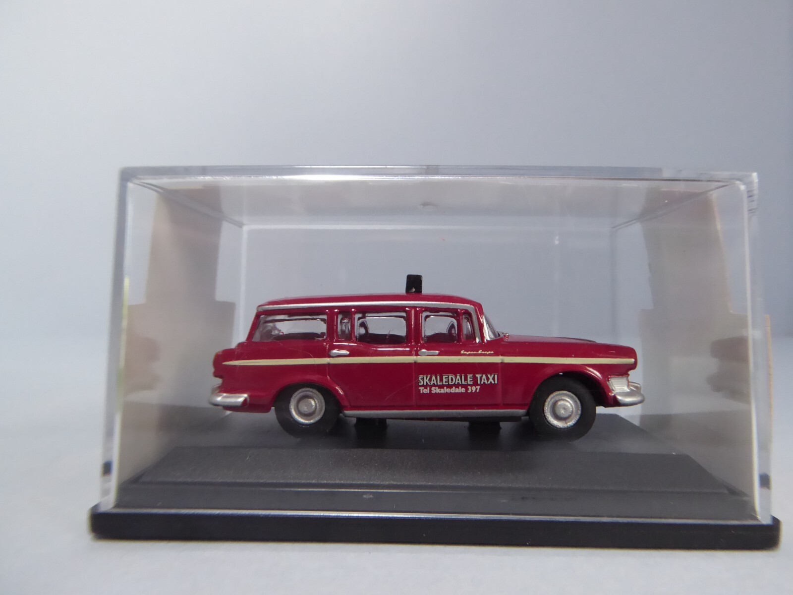 Skale Autos Hornby R7026 Humber Super Snipe Skaledale Taxi 1 76 Scale ...