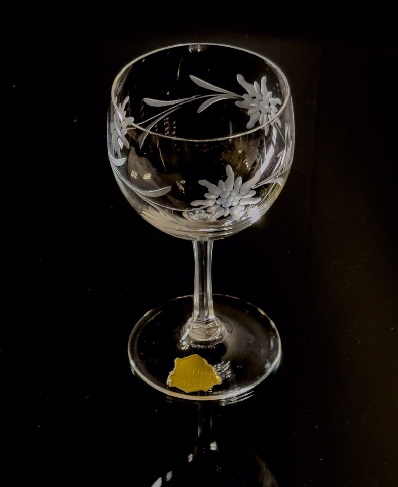 Vintage German crystal apéritif goblets 7 hand blown hand cut etched ...