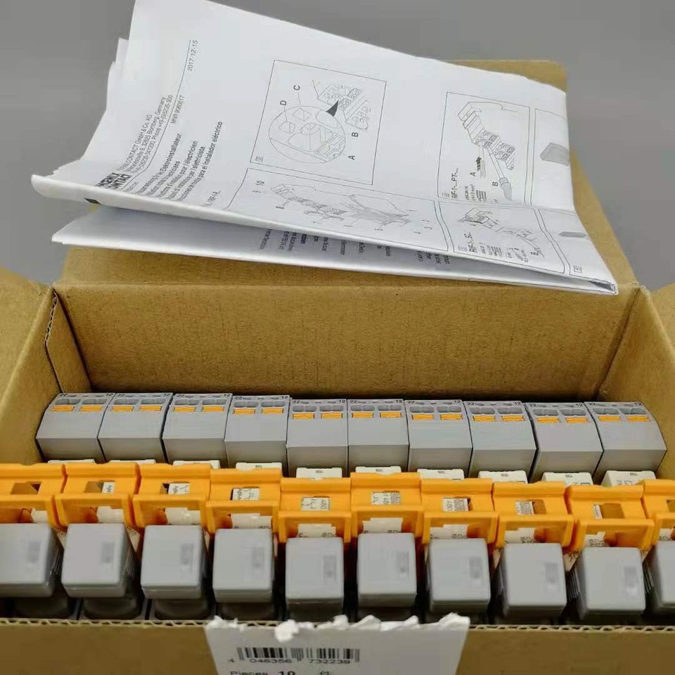 Phoenix No.2961480 Power Relay with No.2900931 RIF-1-BPT/2x21 Socket | eBay