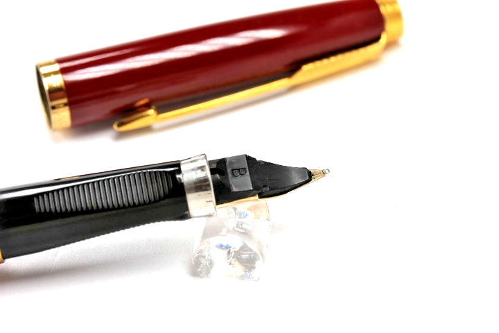 PARKER 75 BURGUNDY LACQUE FINISH FOUNTAIN PEN WITH 14K BROAD NIB | eBay