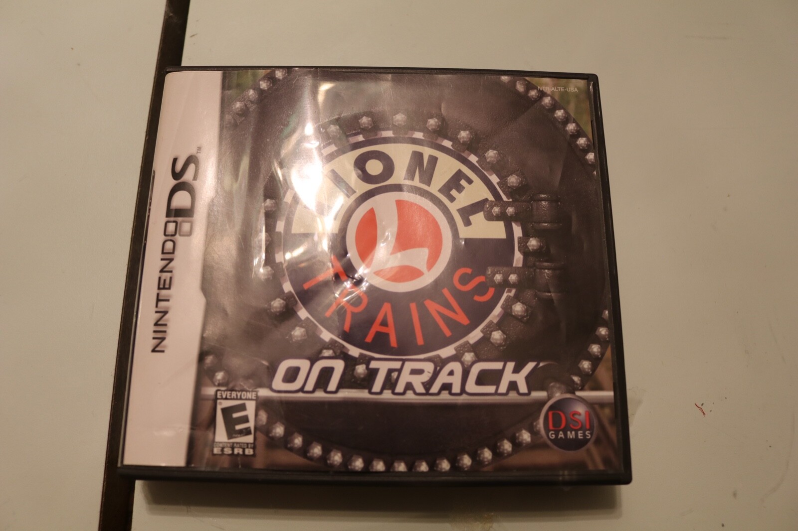 Lionel Trains ON TRACK (Nintendo DS) Look at photos! Case Damaged! Game ...