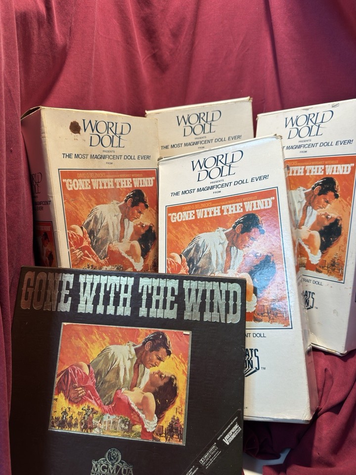 Gone With The Wind: VHS & 4 World Dolls BUNDLE | eBay
