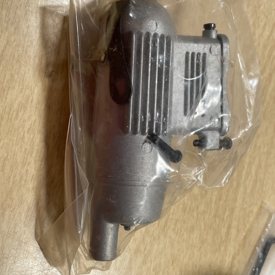 Vintage OS Max H-40 RC Engine w / OS-703 Muffler Made In Japan Never ...