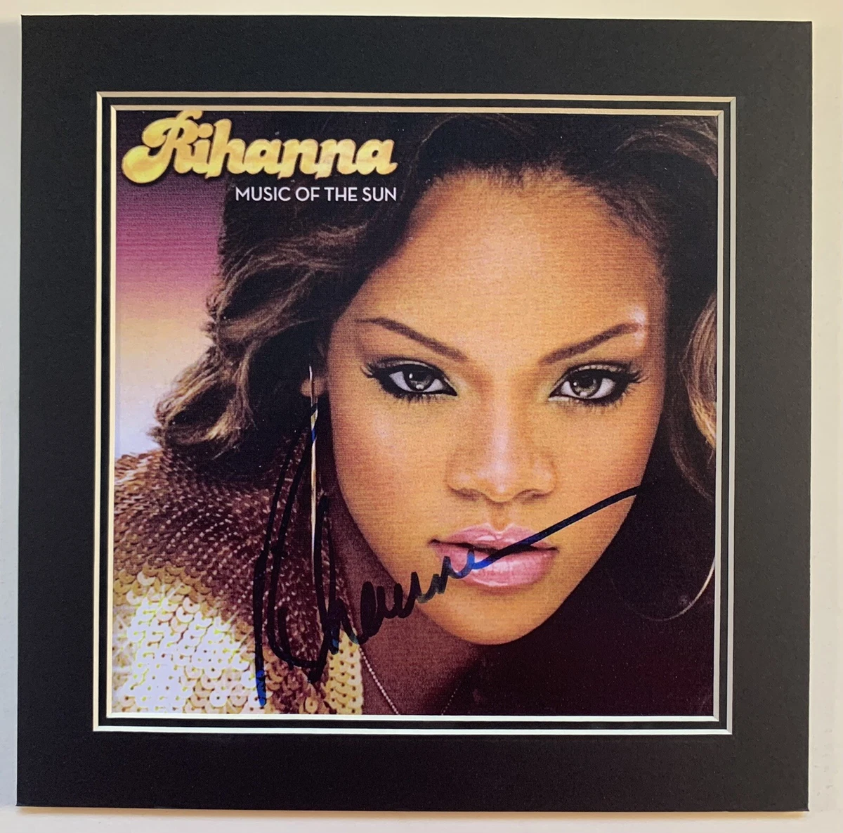 Sun Rihanna Album Cover