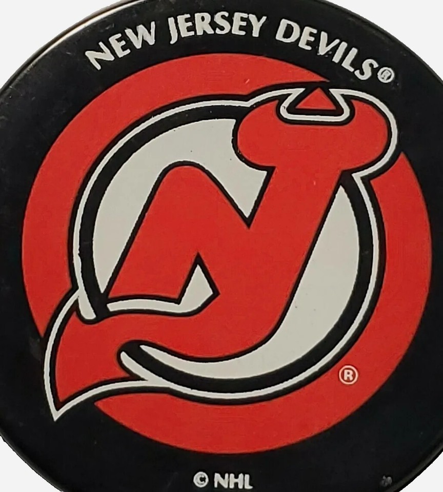 NEW JERSEY DEVILS NHL VINTAGE BELL ATLANTIC MOBILE SPONSOR OFFICIAL ...