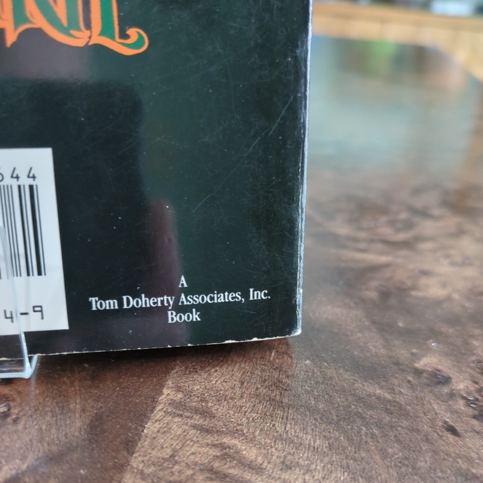 Familiar Spirit by Lisa Tuttle/Paperbacks From Hell - Tor Mass Market ...