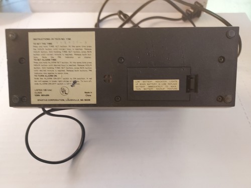 Vintage Red Spartus Electronic Digital Alarm Clock Model 1150 Battery ...