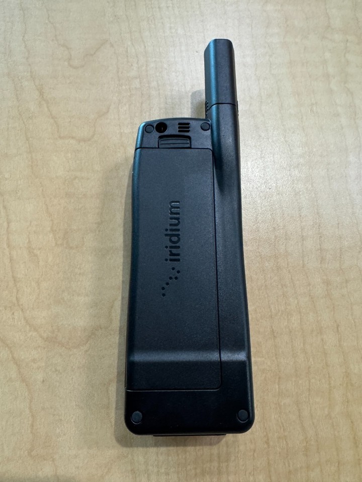 Iridium 9555 Satellite Phone Package | eBay