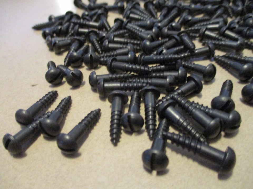 70 - VINTAGE NEW-OLD STOCK BLUED SLOTTED ROUND HEAD STEEL WOOD SCREWS ...