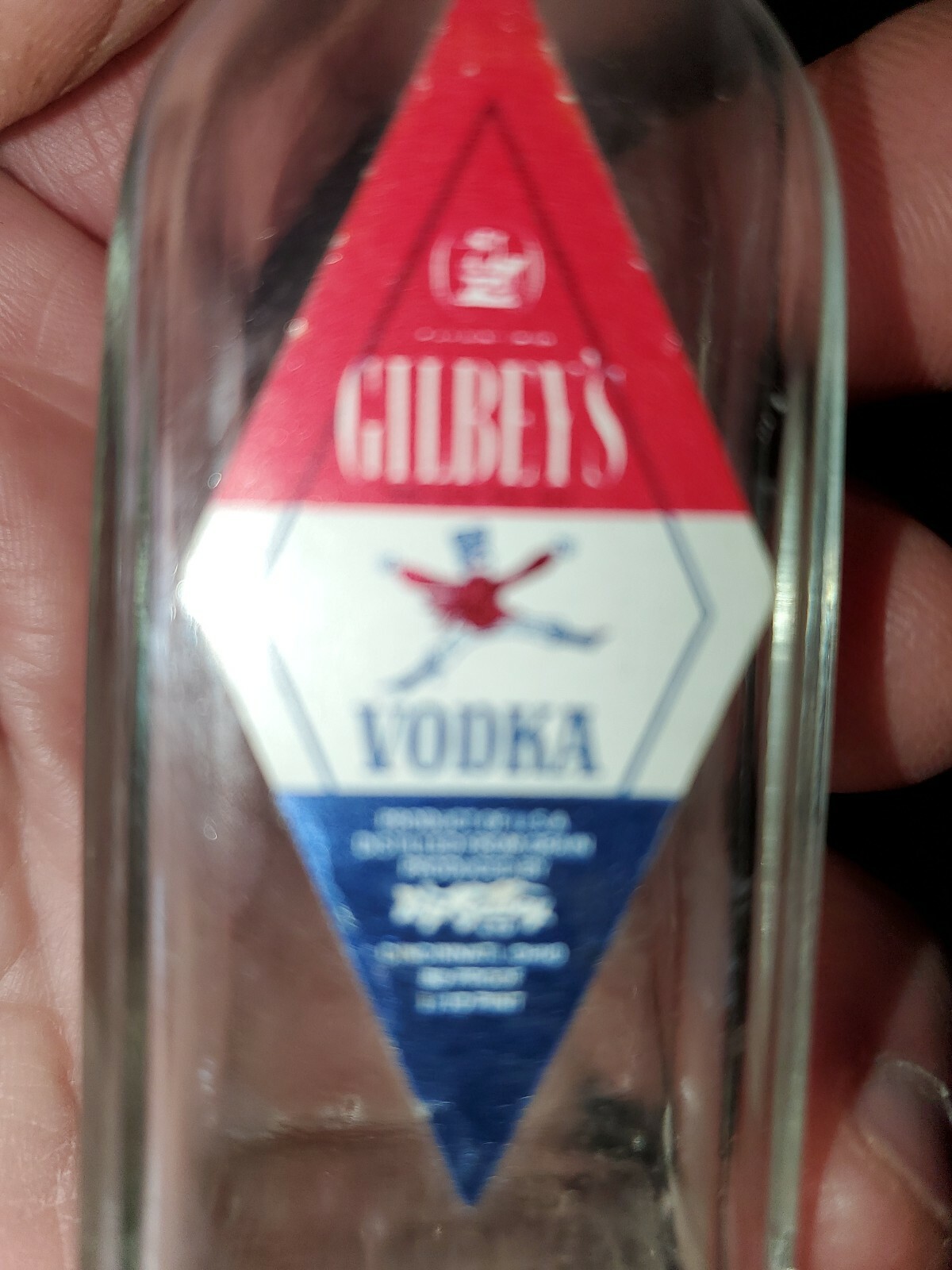 Vintage GILBEYS VODKA 1/10 PINT BOTTLE | eBay