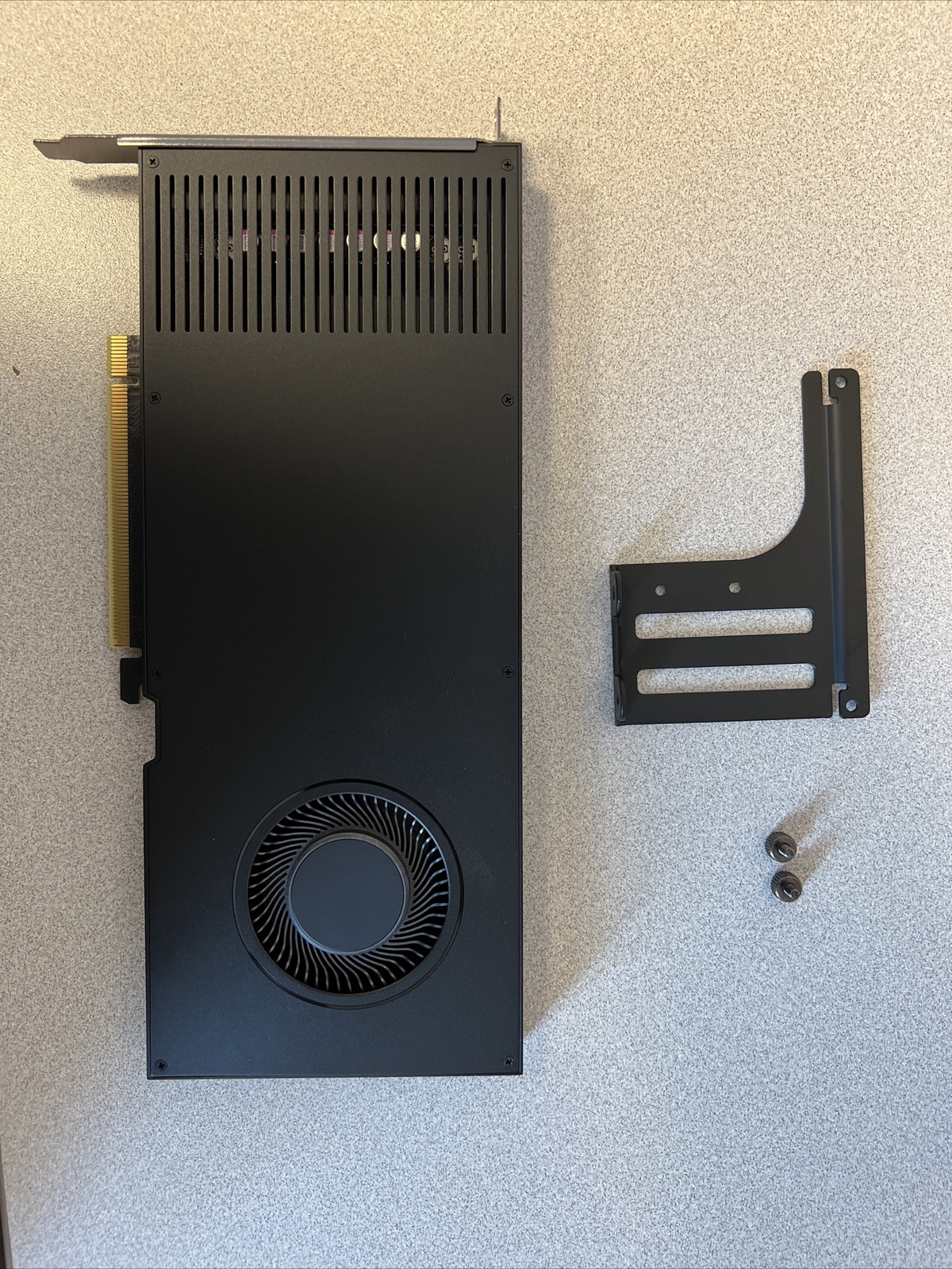 Dell NVIDIA RTX A4000 16GB GDDR6 Graphics Video Card (VCNRTXA4000-PB ...