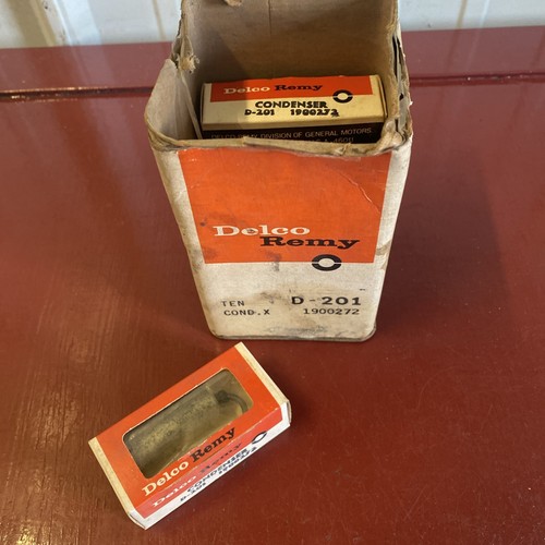 VINTAGE DELCO REMY CAN D-201 1900272 CONDENSER LOT (7) | eBay