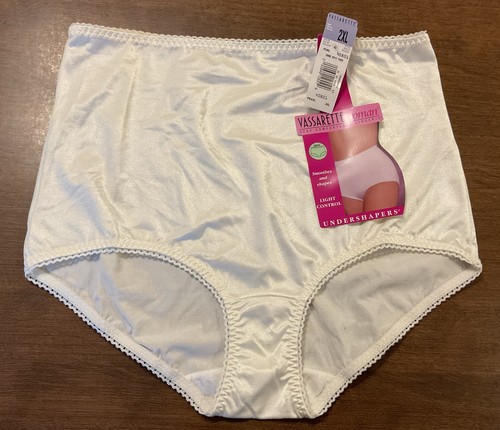Vtg VASSARETTE UnderShapers Light Control Brief Panties Shaper Pearl ...