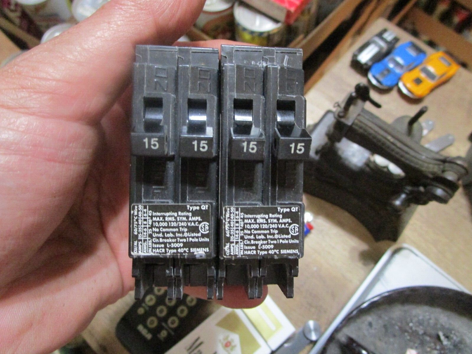 (2) New Siemens Q1515 Duplex Tandem 15 Amp 120 Volt Circuit Breakers | eBay