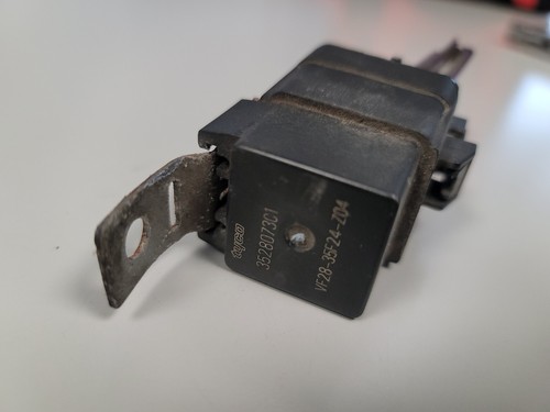 INTERNATIONAL RELAY 3505300C1 TYCO VF28-35F24-Z04 14VDC | eBay