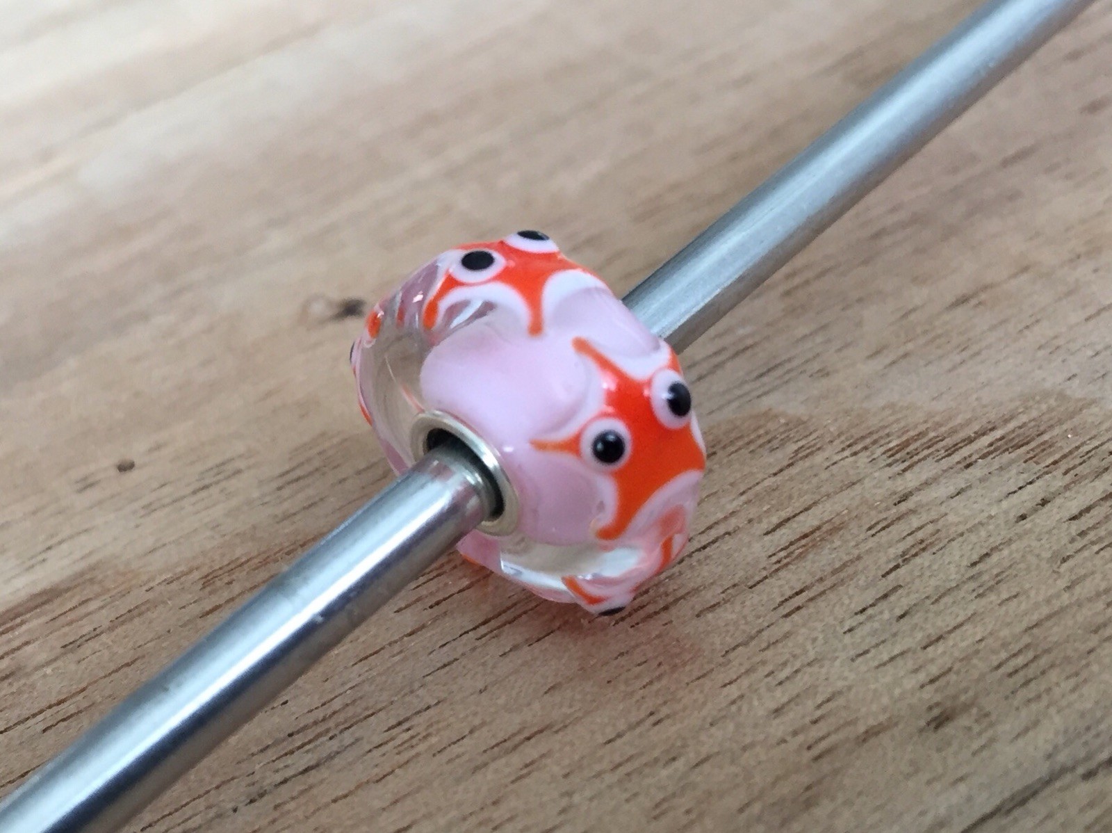 2 set! Trollbeads Ooak Uniques critter star fish splat pink base orange ...