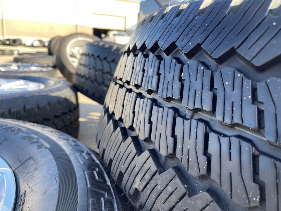 20" GMC Sierra Denali 2500 3500 OEM 5957 wheels rims tires 2021 2022 ...