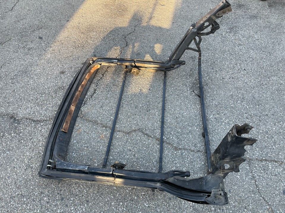 1983-1990 OEM Ford Mustang Convertible Top Frame Assembly Latches 83-90 ...