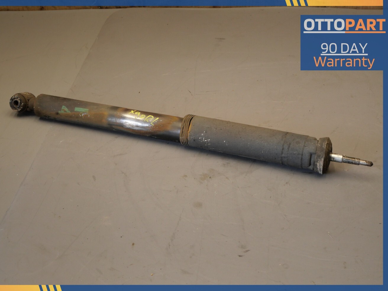 2001-2007 Mercedes W203 C240 C320 C350 Front Left Passenger Shock ...