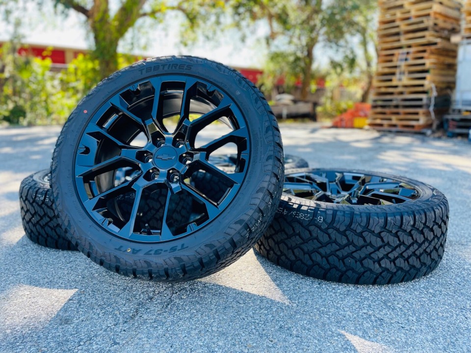 2025 Chevy Silverado RST Trail boss LTZ ZR2 LT High Country 22 Wheels ...