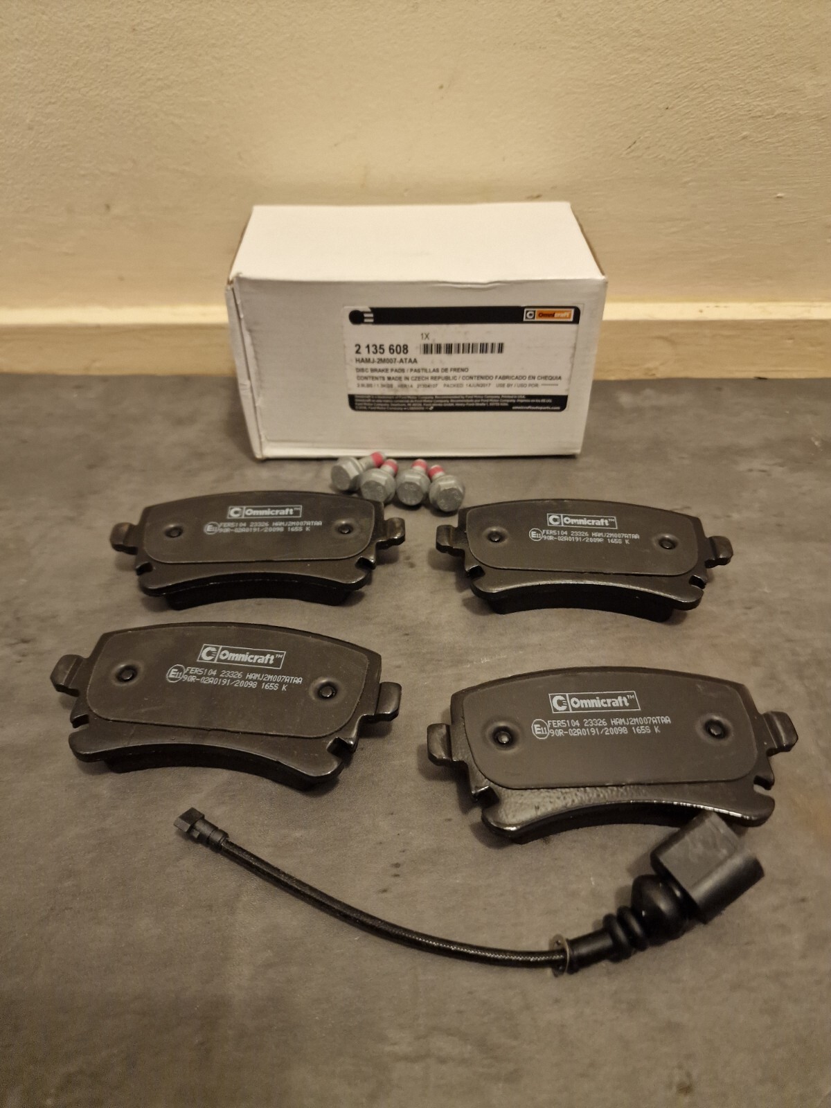 Brake Pads Rear FOR VW MULTIVAN V TRANSPORTER T5 T6 1.9 2.0 2.5 3.2 03 ...