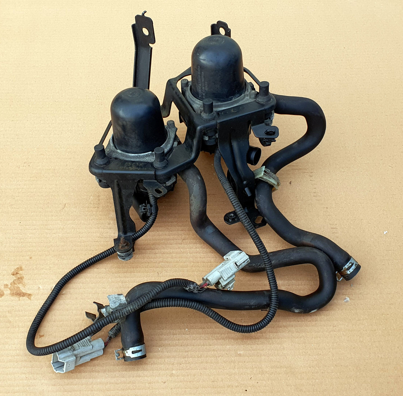 Toyota Sequoia, Land cruiser, LX570, Tundra Air injection pump 17610 ...