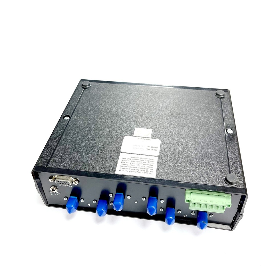L-Com D1000 LAYER 1 A/B SWITCH WITH REMOTE INTERFACE CAT6 Ethernet ...