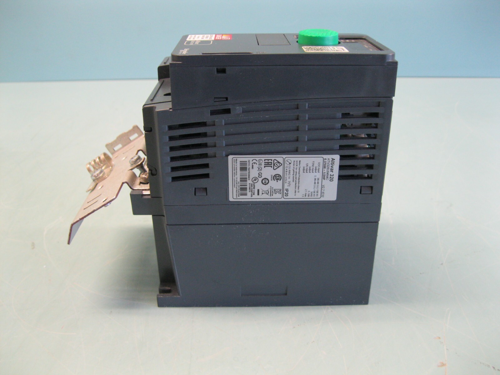 Schneider Electric Altivar 320 ATV320U04N4C Variable Speed Drive 1/2 HP ...