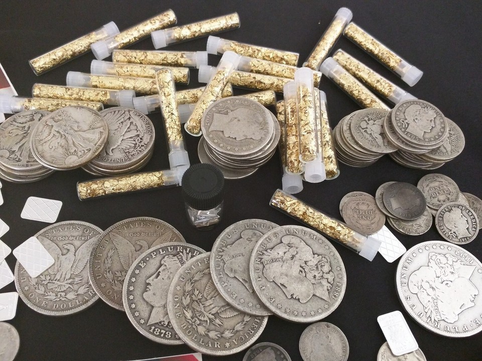 Gold and Silver Estate Lot Sale Old U.S. Coins Bullion .999 Silver Bars ...