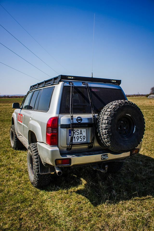 CUSTOM REAR DOOR LADDER fits NISSAN PATROL Y60 | eBay
