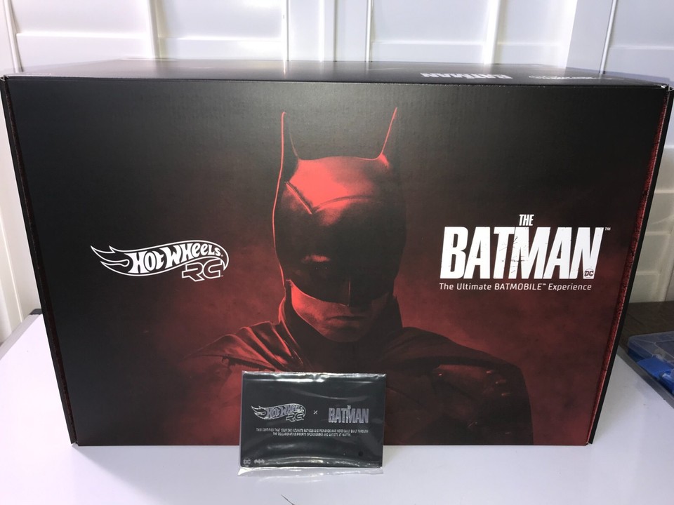 Mattel Creations Ultimate Batmobile Hot Wheels R/C 1:10 The Batman NEW ...