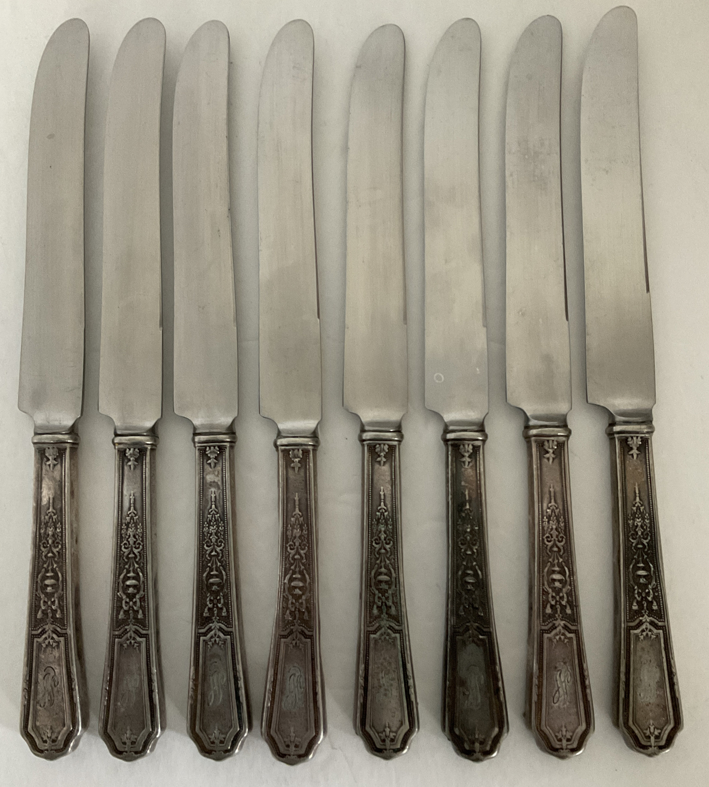 Vintage INSICO Stainless Dinner Knives_HandlesTarnished_8.25"_Lot of 8 ...