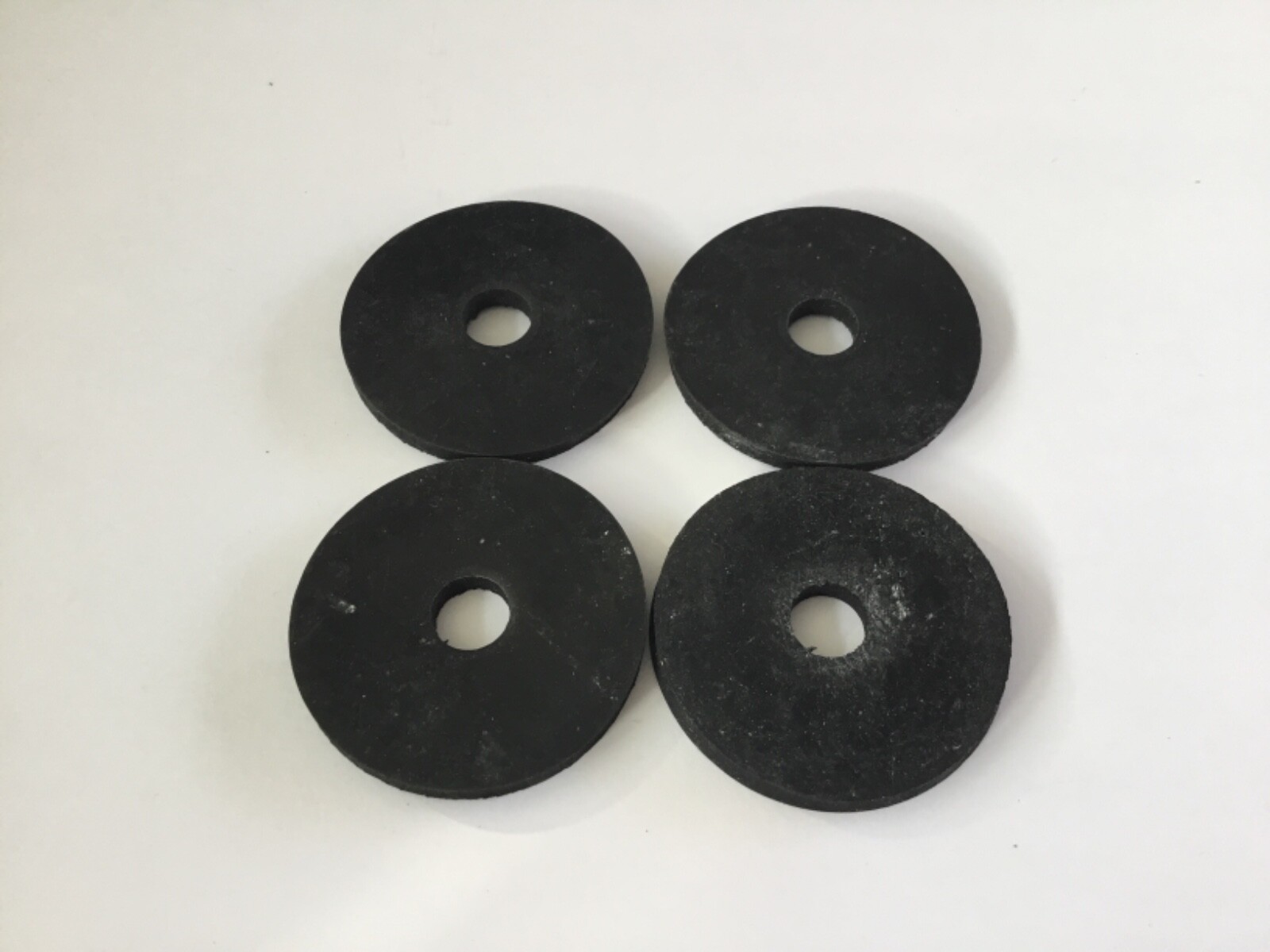 M8 Rubber Washers 38mm O/D X 8.4mm I/D X 3.5/4mm Thk, various ...
