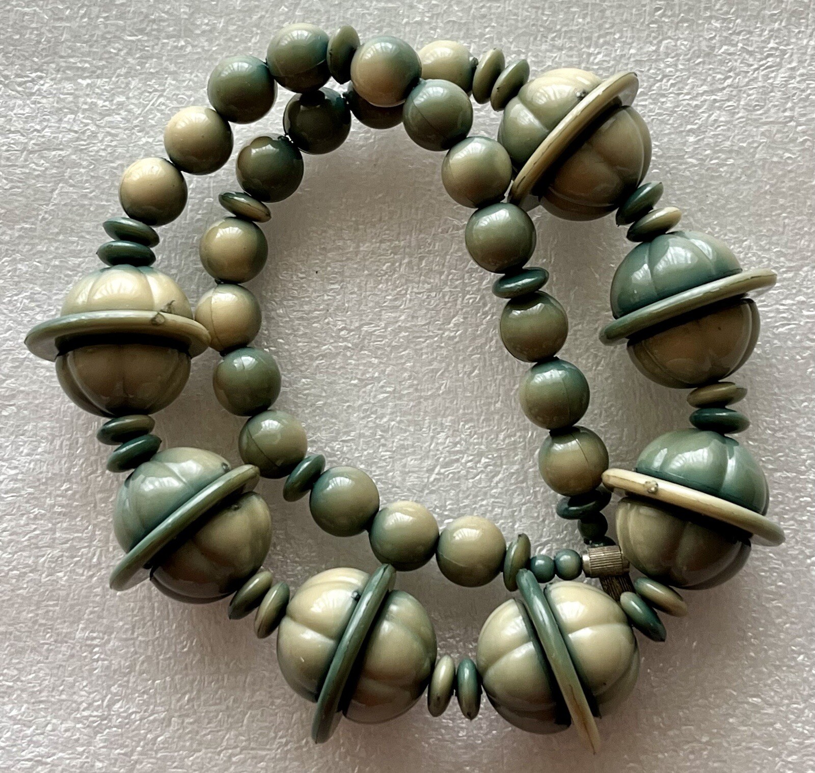 Vintage Celluloid Bead Necklace, ‘Hombre’ Green, Graduated | eBay Australia