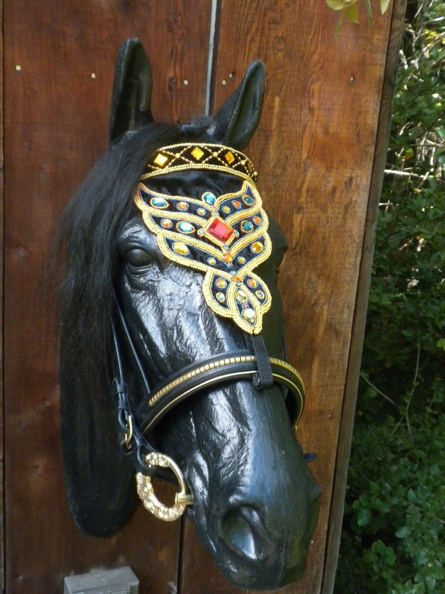 Medieval Horse Tack Western Baroque Horse Bridle & Breastplate