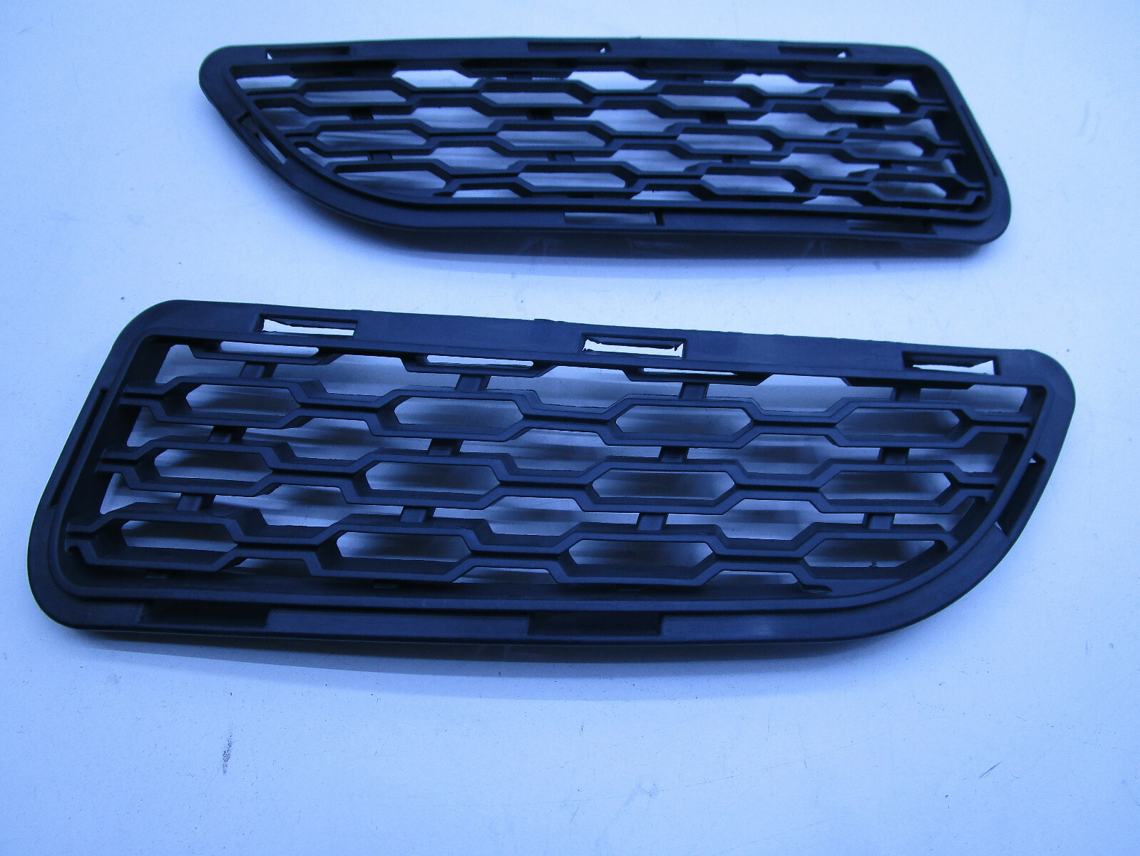 FRONT BAR UPPER GRILLE FOR GTS Clubsport R8 Senator HSV VE E2 E3 NEW ...