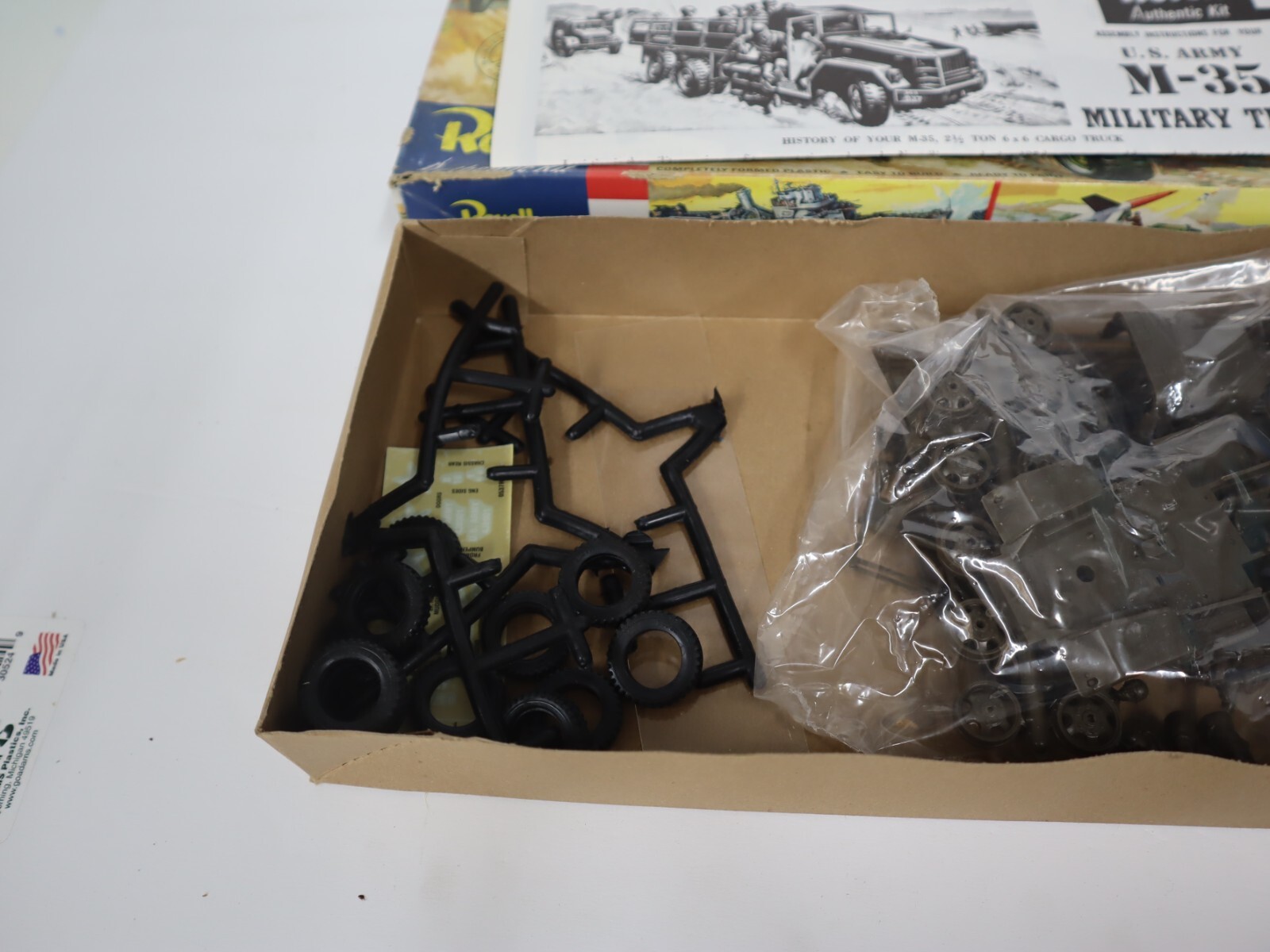 REVELL US ARMY M35 MILITARY TRUCK MODEL KIT BOXED NEW H537:129 1:40 SEE ...