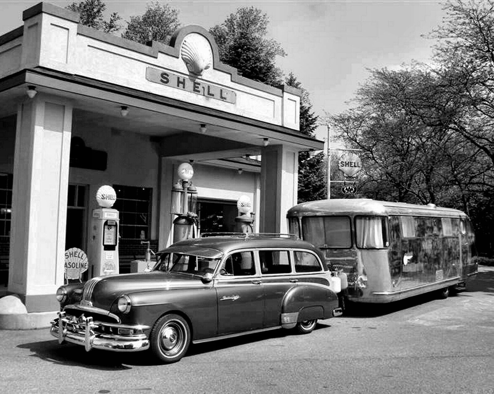 1950s Classic CAR Towing TRAILER at SHELL GAS STATION Picture Photo 8 ...