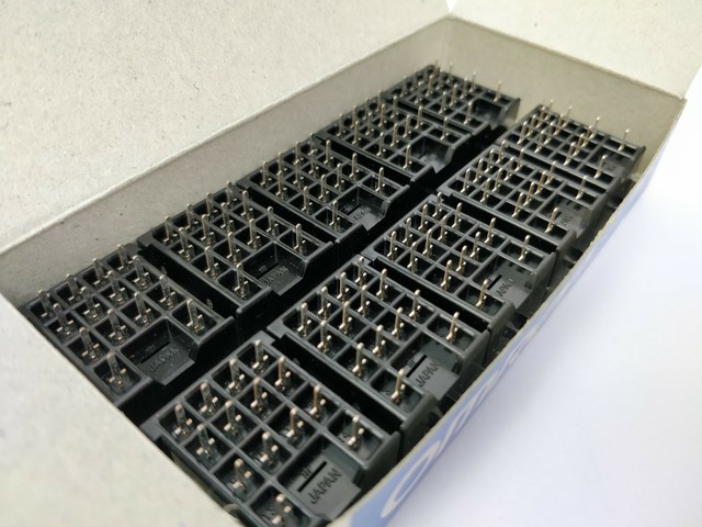 Py-14 Omron 4pdt Relay PCB Socket PY14 for sale online | eBay