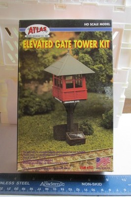 Atlas 701 HO Scale Elevated Gate Tower Kit Out Of Plastic Bag But New ...