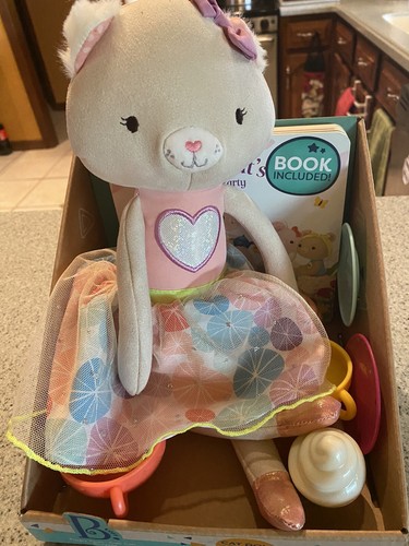 Tippy Toes – Cali Cat Playset Shelf Sitter Cat With Teas Set And Book ...