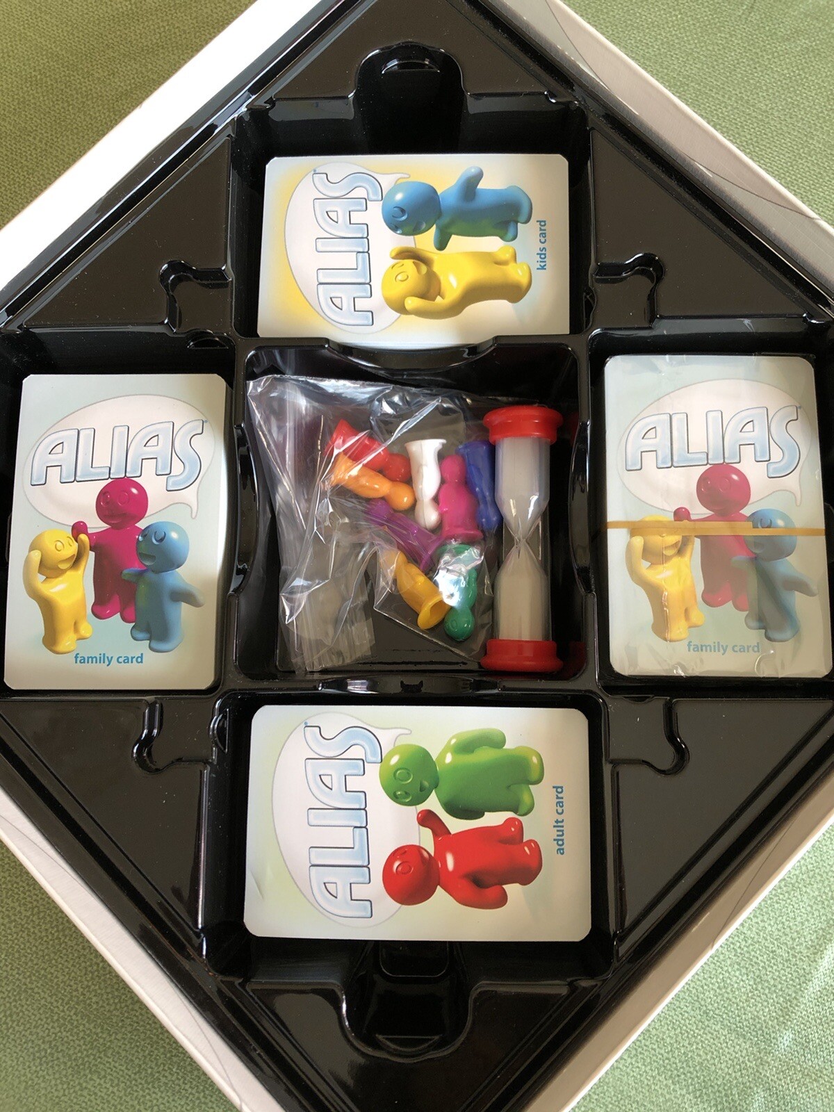 Family Alias Word Explaining Board Game Family fun | eBay