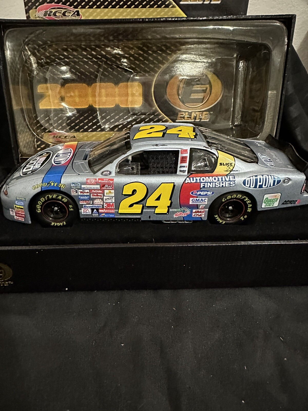 Action RCCA Elite #24 Jeff Gordon 1:24 Dupont NASCAR 2000 Monte Carlo ...