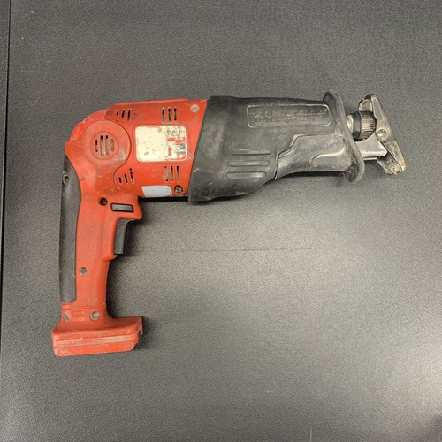 Milwaukee Tools, The Hatchet, 6514-20 Sawzall 18V Hammer Drill Charger ...