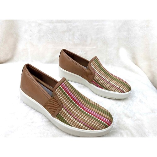 Clarks | Light Tan Combi Layton Petal Leather Sneaker - Women Size 6.5 ...