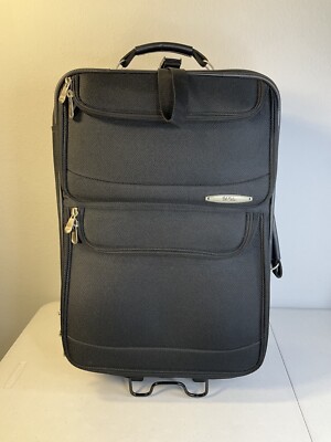 BOB MACKIE Black Roller Carry-On Luggage. Expandable. Excellent ...