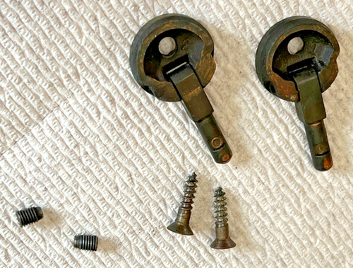 2 Singer Sewing Machine Brass 1 Hole Banjo Lollipop Cabinet Hinges Set ...