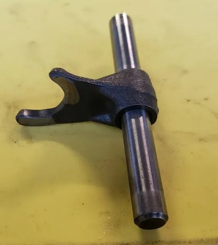 1983 - 1998 KAWASAKI KX60 SHIFT FORK SHIFTER 13140-1060 KDX80 KX 60 ...